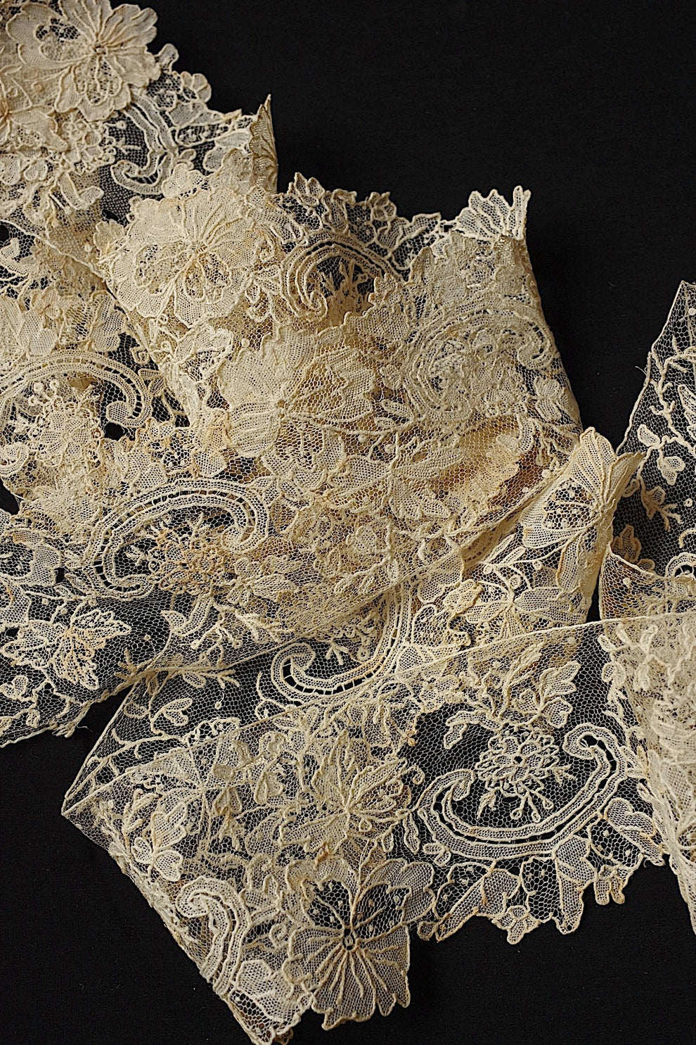 Antique lace dentelle antique Antique lace Brussels lace - .FR a l'epoque